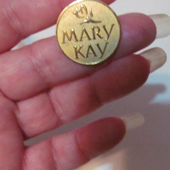 Mary Kay | Jewelry | Mary Kay Gold Tone Push Pin | Poshmark